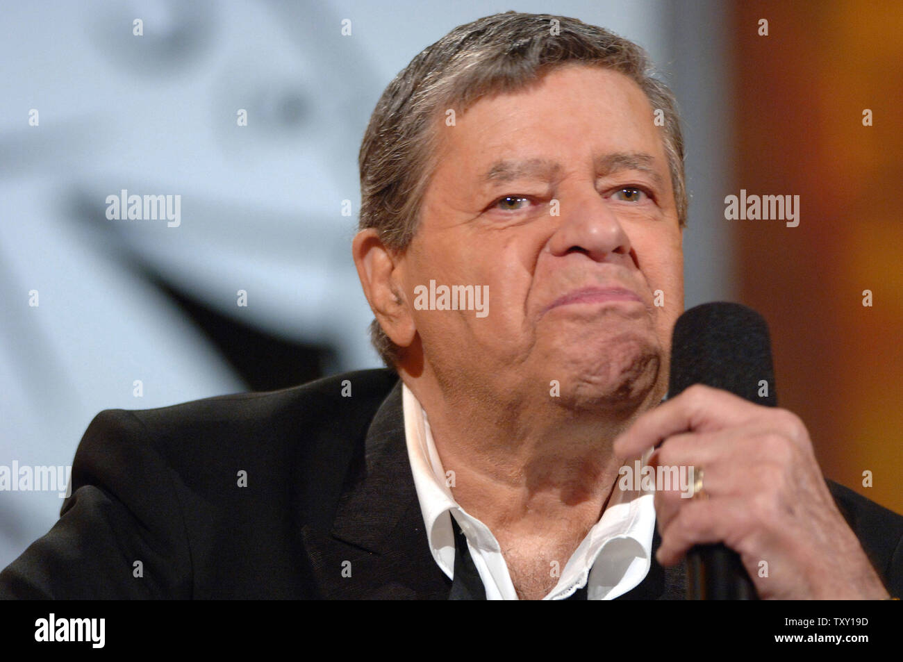 Mda telethon hi-res stock photography and images - Alamy