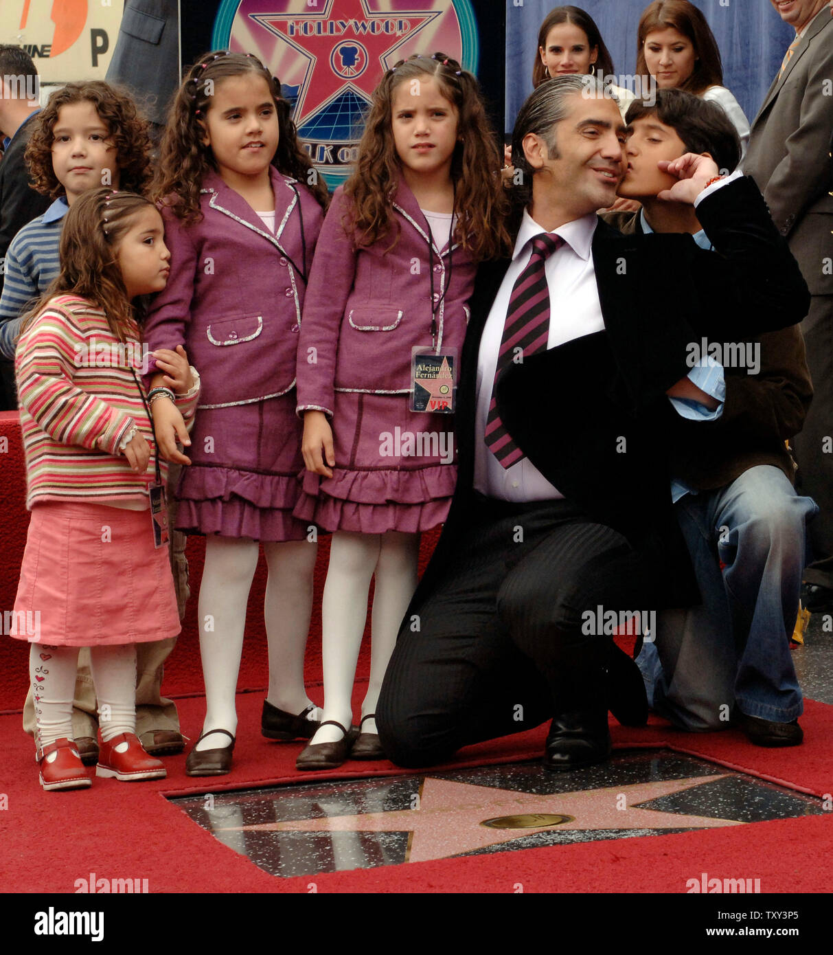 Alejandro Fernandez Hijos