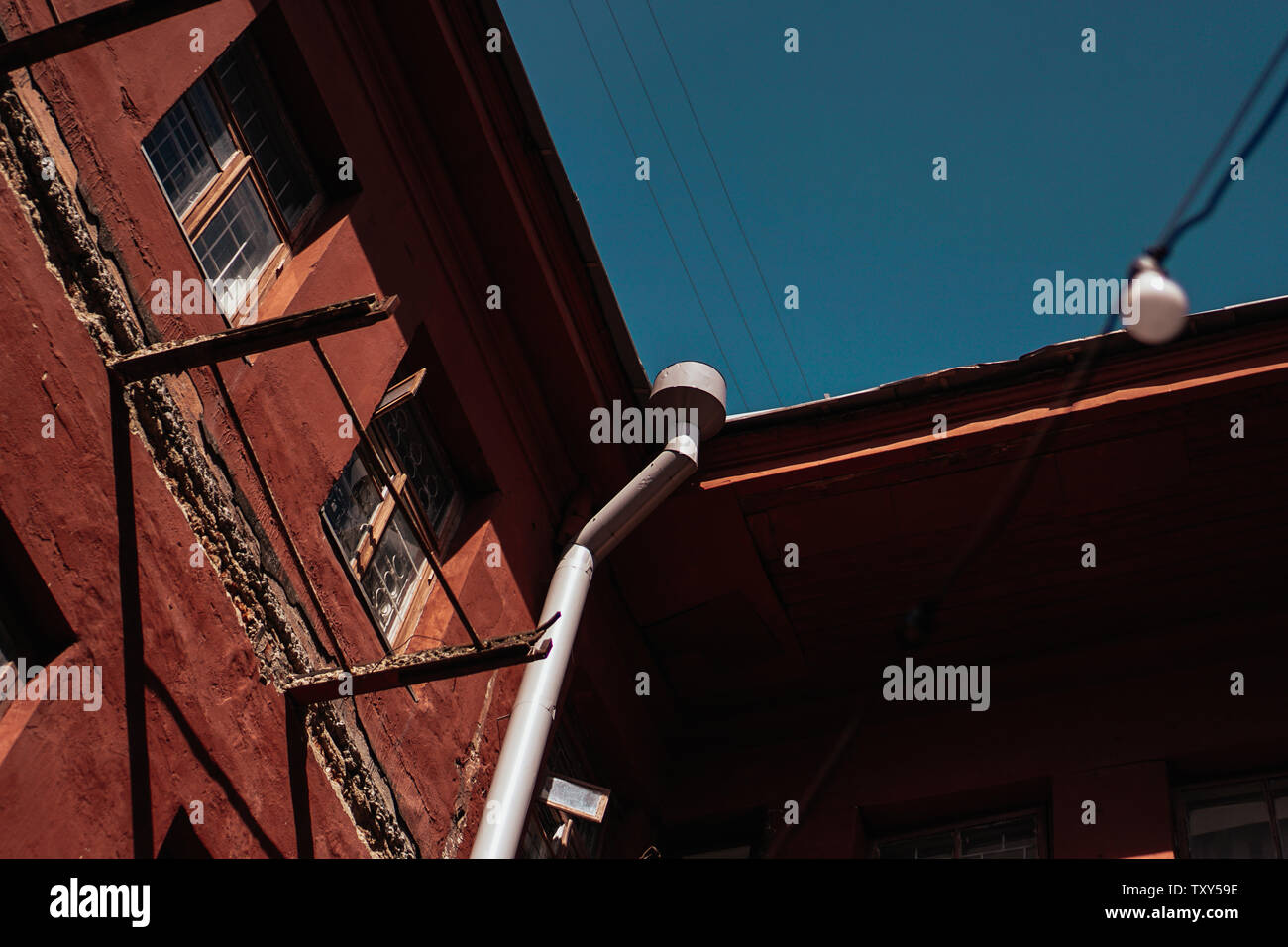 Courtyard house staircase light hi-res stock photography and images - Alamy