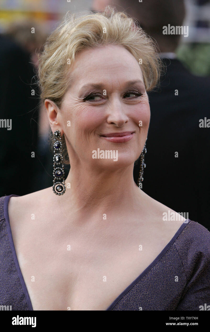 Meryl Streep arrives at the 78th Annual Academy Awards at the Kodak ...