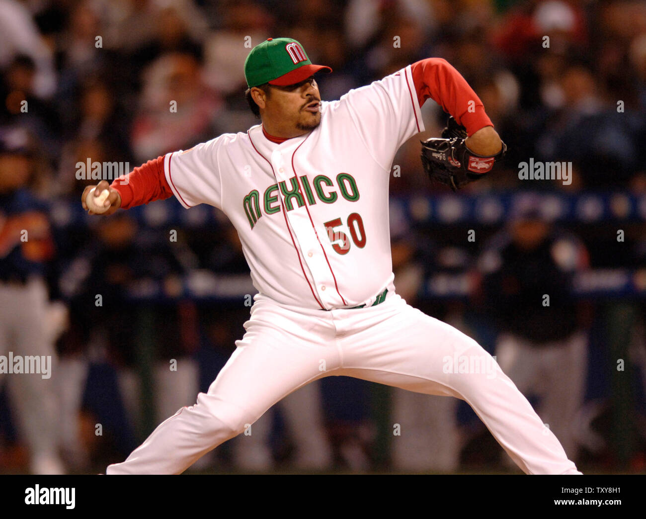 Antonio osuna hi-res stock photography and images - Alamy