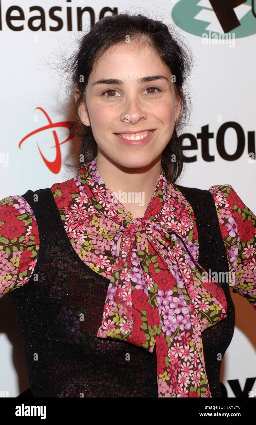 Actress Sarah Silverman arrives for the premiere of 'Adam & Steve' at ...