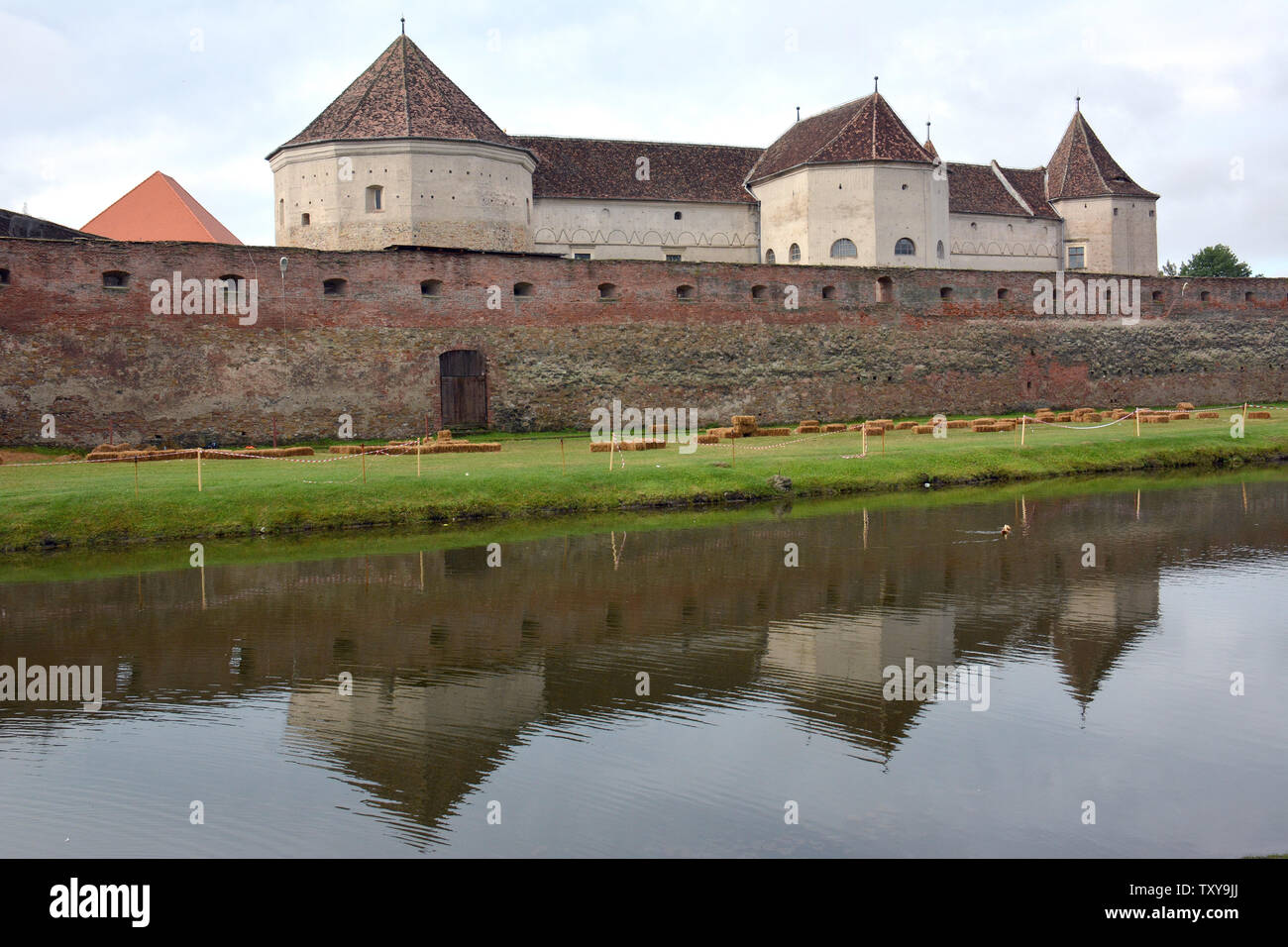 Castle fagaras hi-res stock photography and images - Alamy