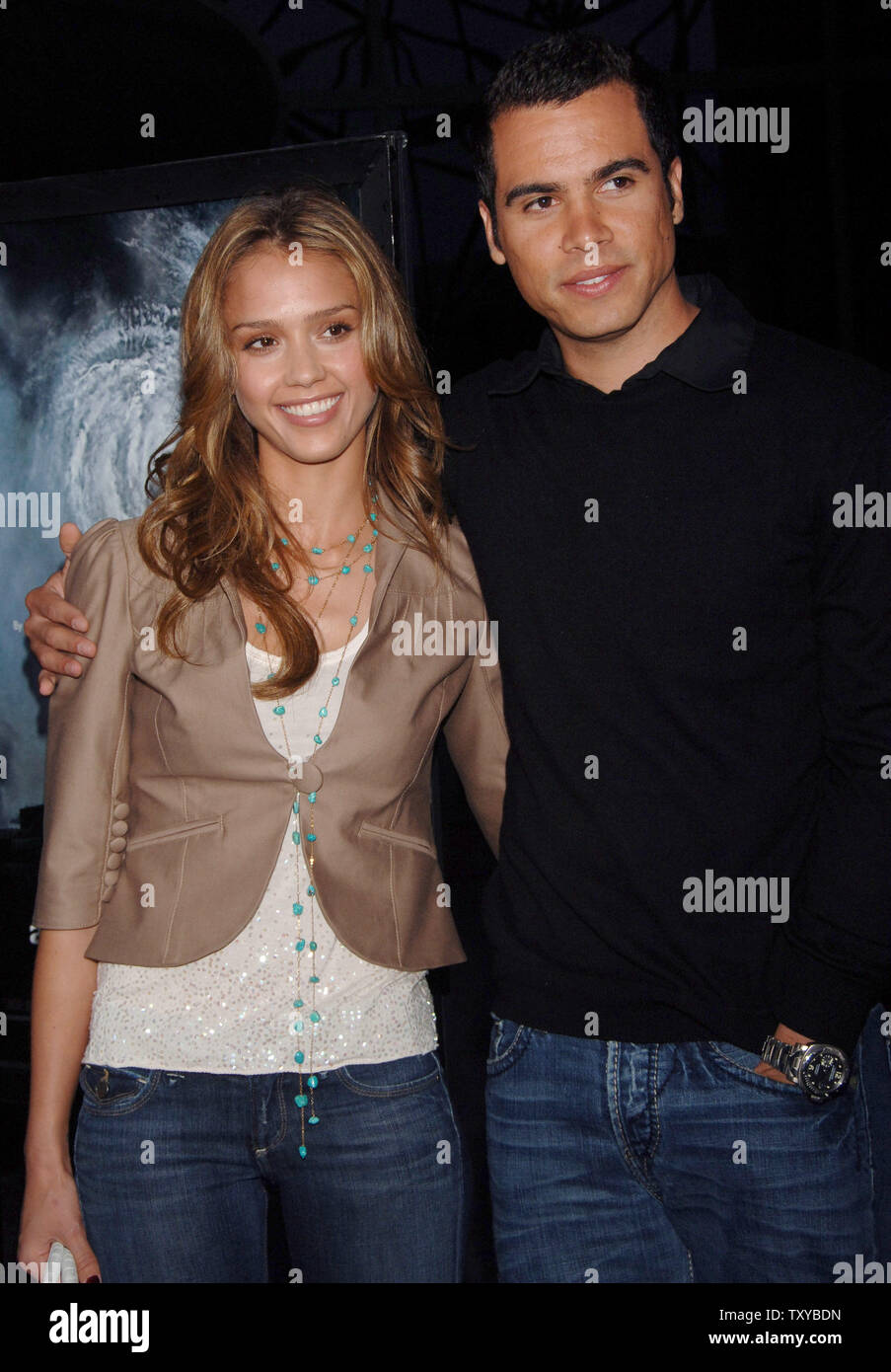 Actress Jessica Alba and her boyfriend Cash Warren arrive for the ...