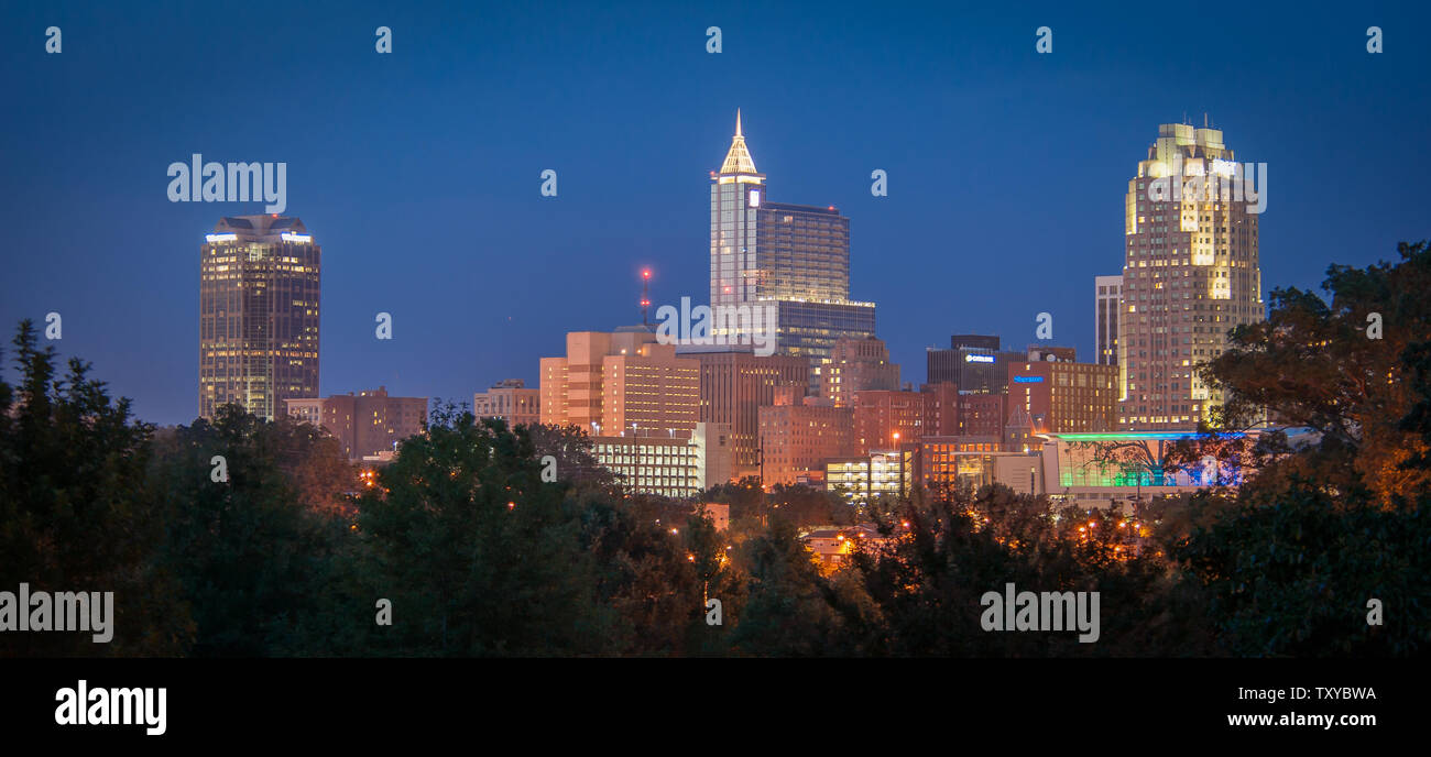 Skyline of Raleigh, North Carolina at dusk Stock Photo - Alamy