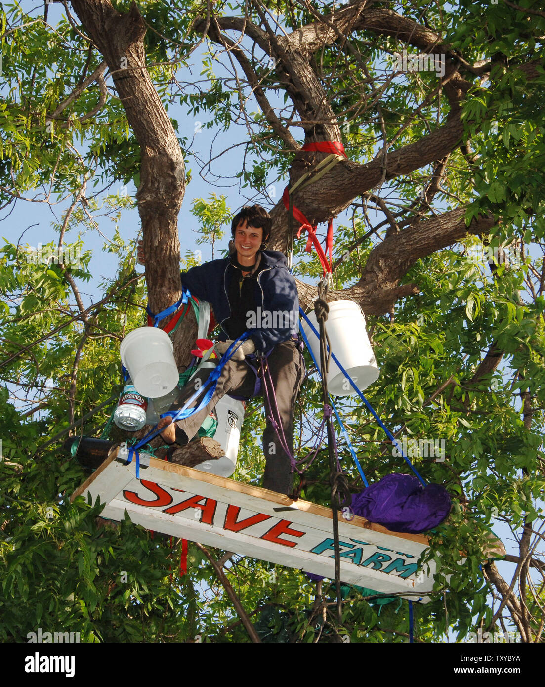 Julia "Butterfly" Hill, who spent months in a 160-foot high redwood ...