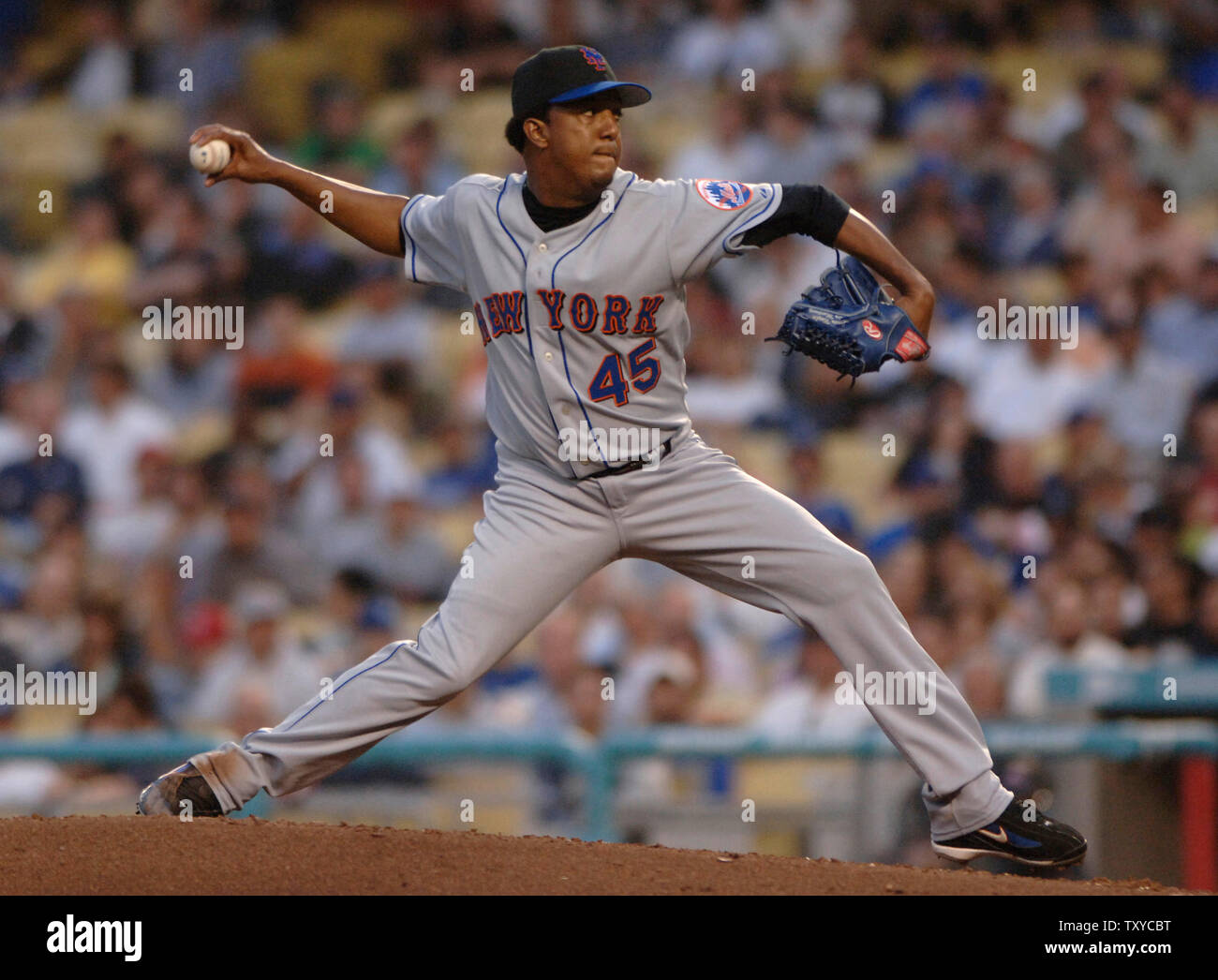 New York Mets Pedro Martinez pitches in the second inning against the ...