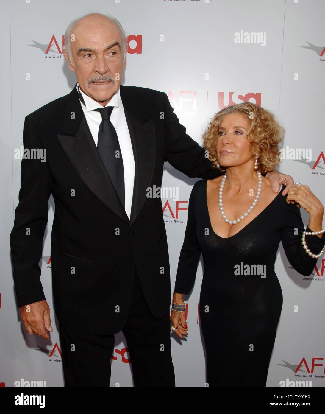 Sean Connery (L) and wife Micheline arrive for American Film Institute ...