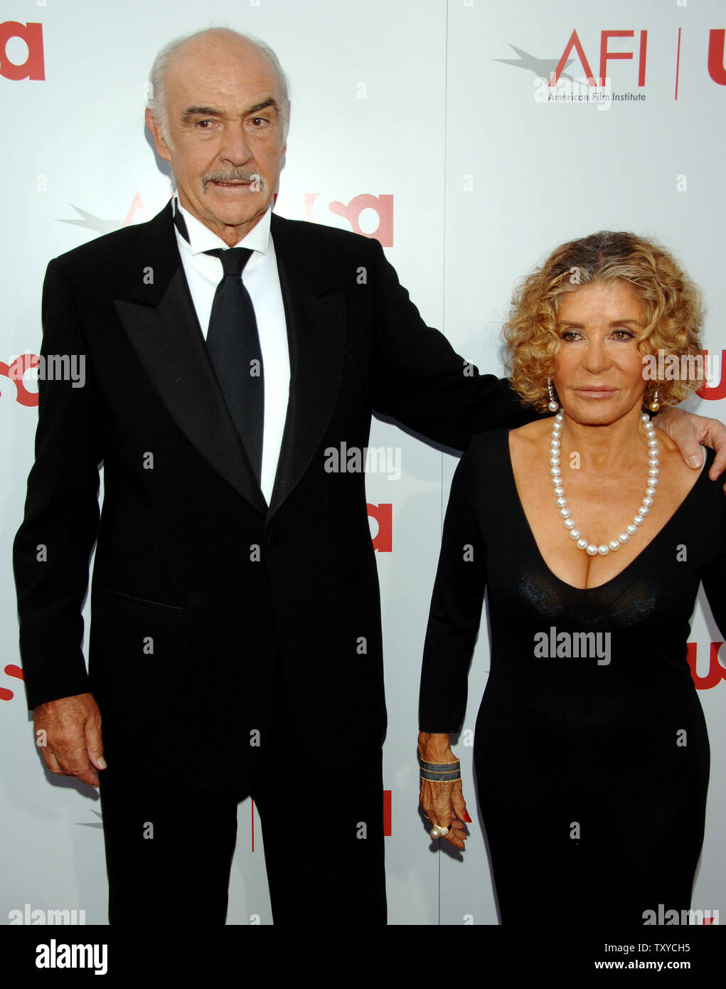Sean Connery (L) and wife Micheline arrive for American Film Institute ...