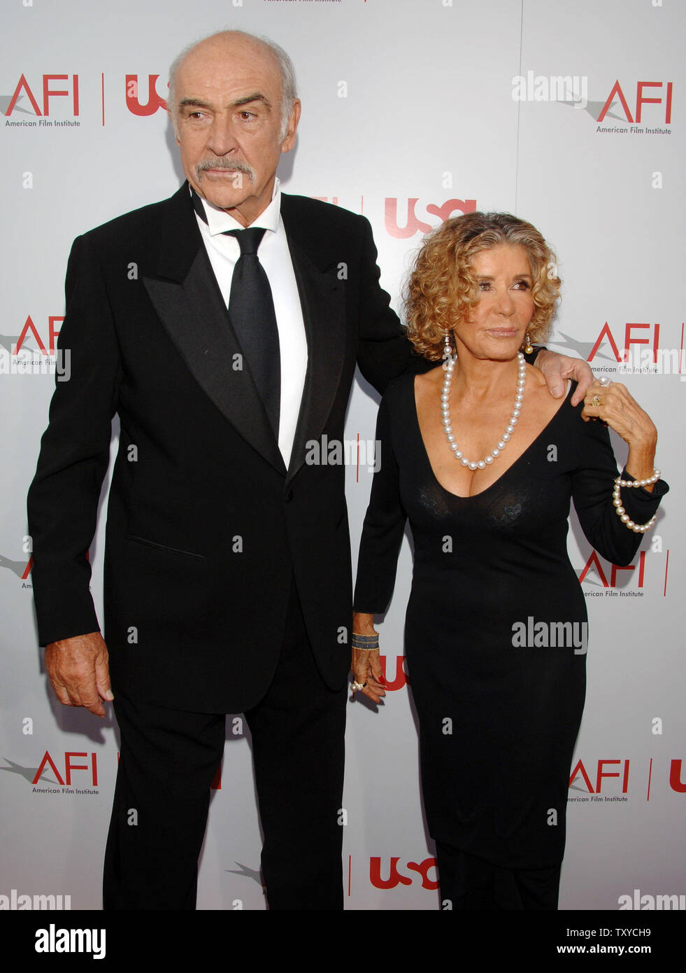 Sean Connery (L) and wife Micheline arrive for American Film Institute ...