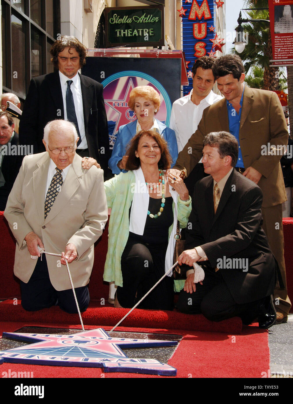 Front row, from left, honorary Mayor of Hollywood Johnny Grant, Ellen ...