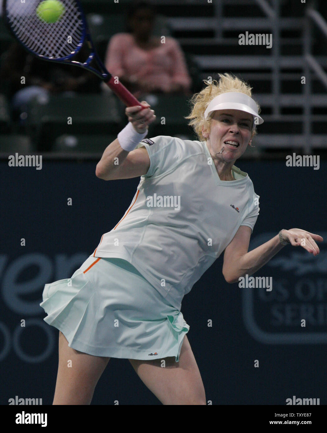 American Amy Frazier prepares a backhand during her match with Jill ...