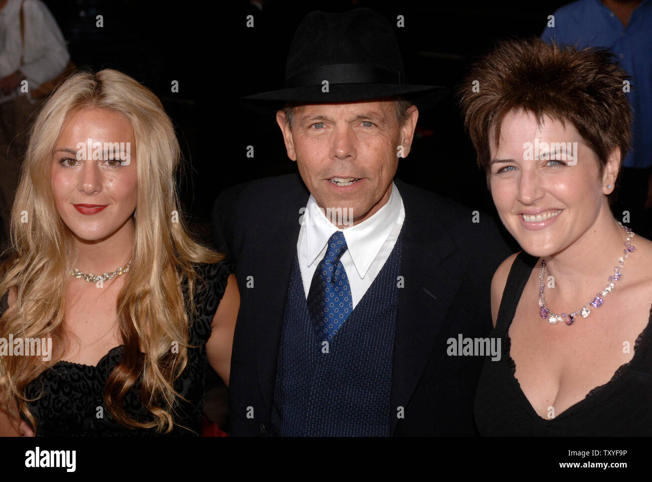 Joe spano hi-res stock photography and images - Alamy Joe spano hi-res stock photography and images - Alamy