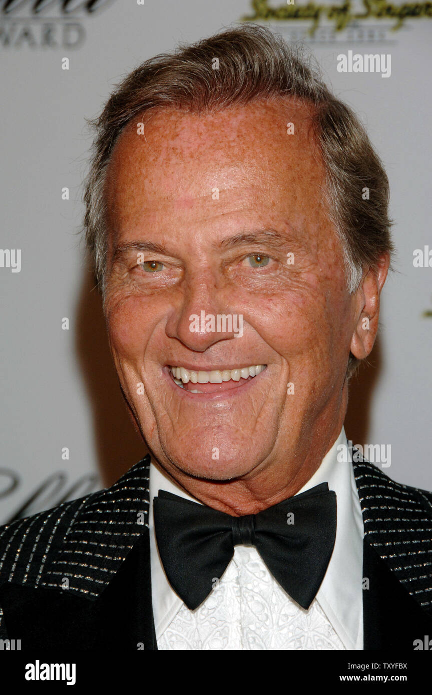 Singer Pat Boone arrives at the 15th annual Society of Singers ELLA ...
