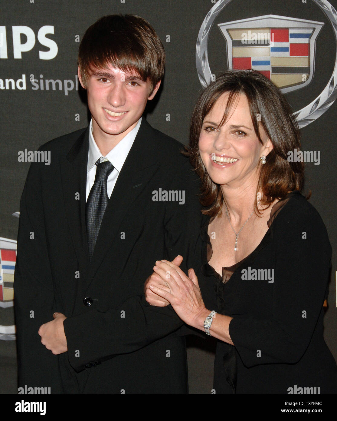 Sally field son sam hi-res stock photography and images - Alamy