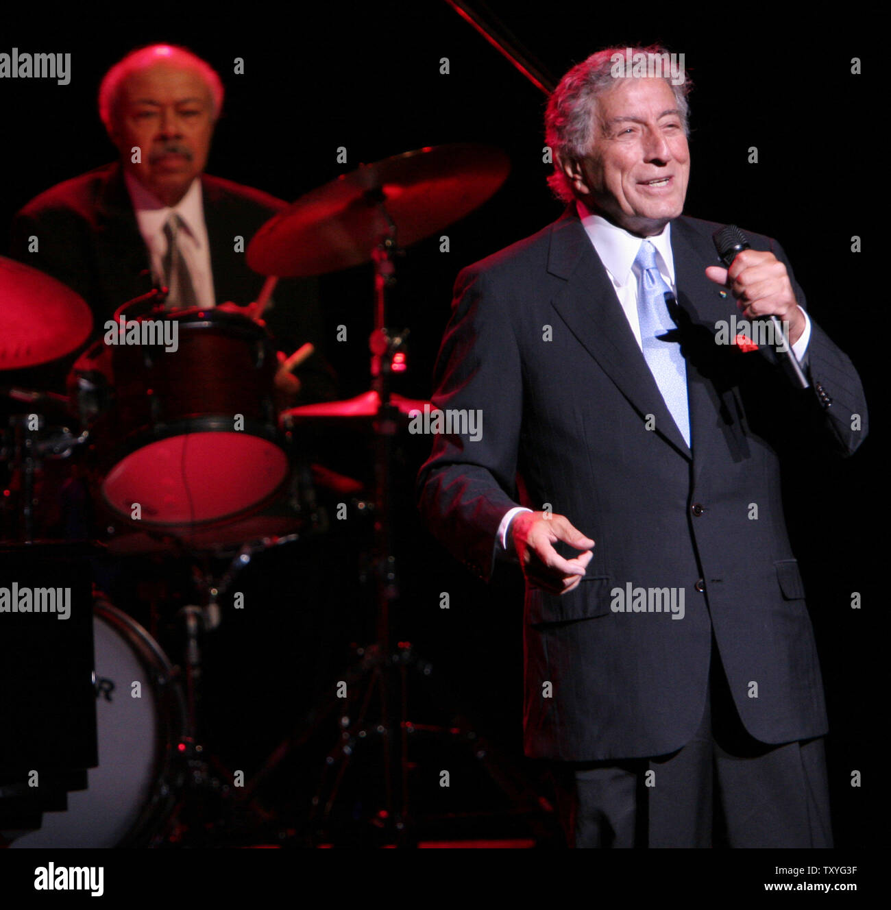 Singer Tony Bennett performs in concert at the Orange County Performing ...