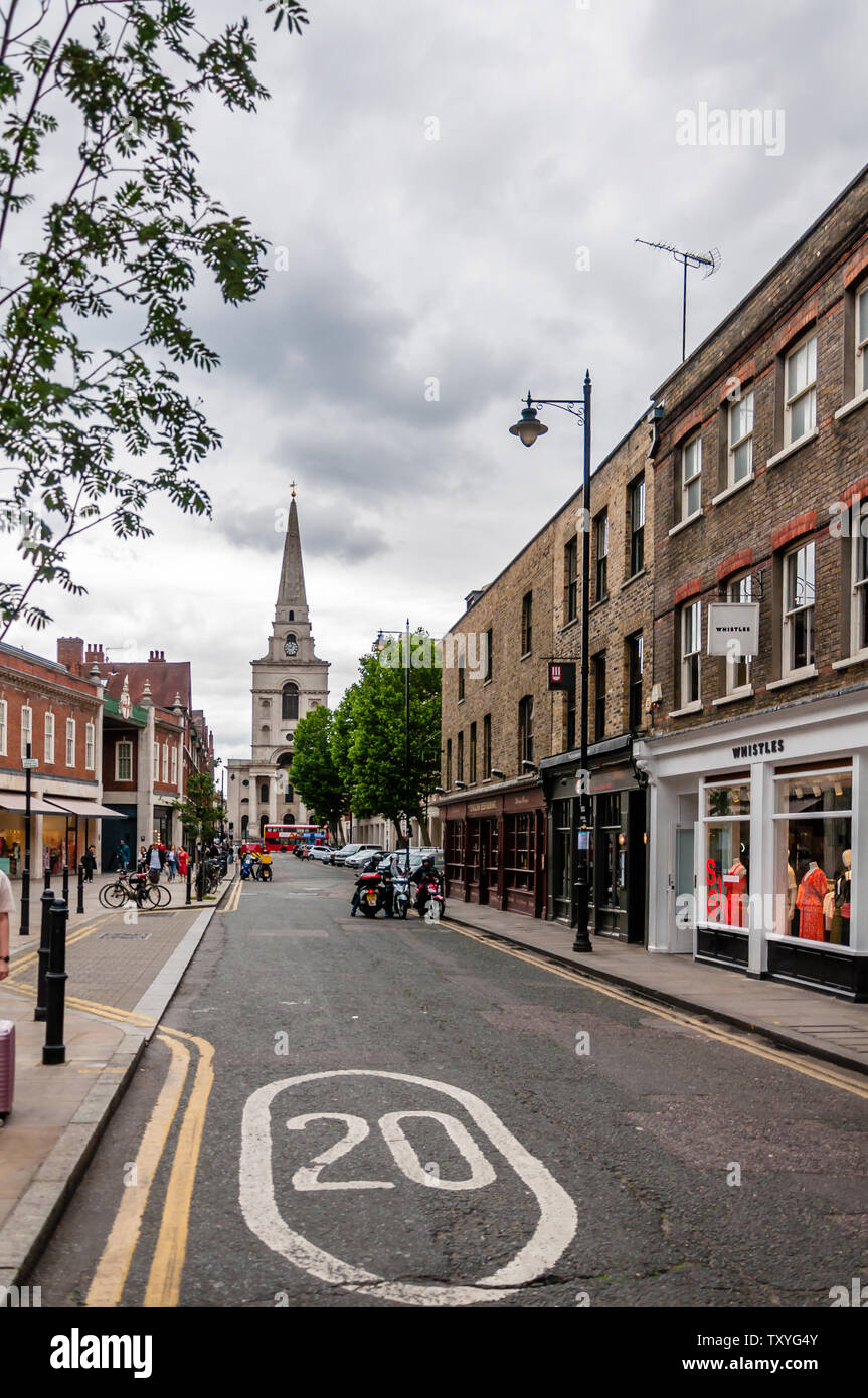 Brushfield street spitalfields market area hi-res stock photography and ...