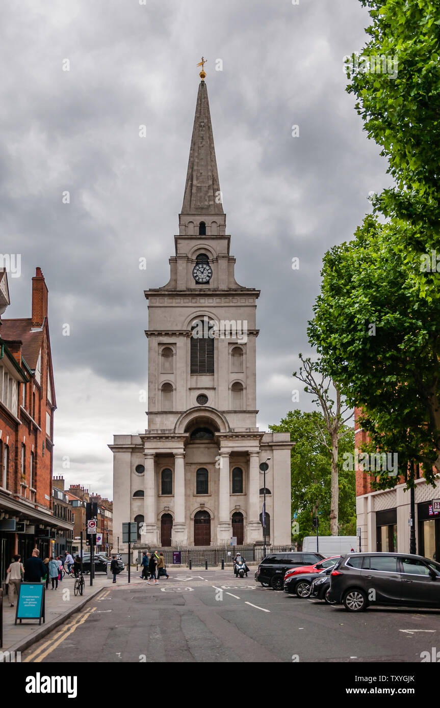 Brushfield street spitalfields market area hi-res stock photography and ...