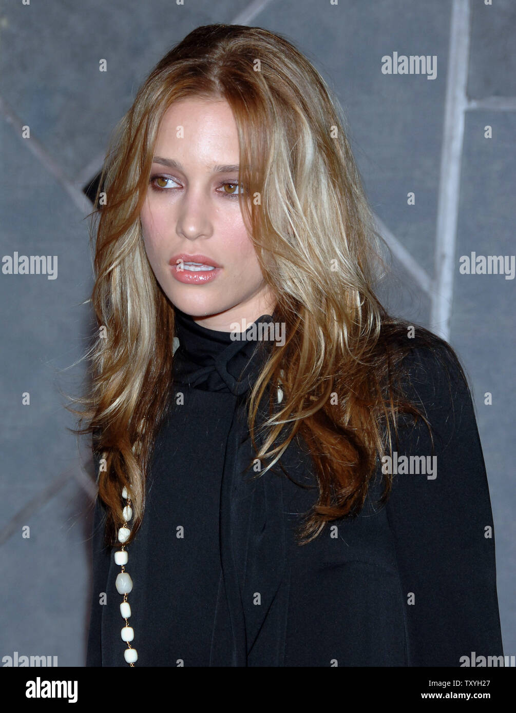 Actress Piper Perabo, a cast member in the sci-fi thriller "The ...