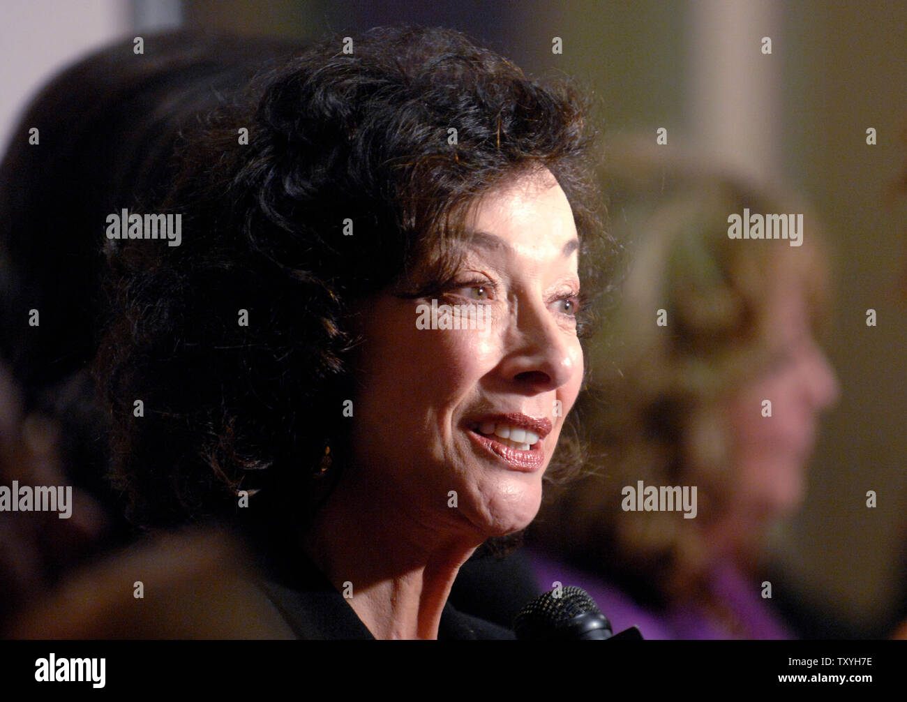 Dixie carter hi-res stock photography and images - Alamy