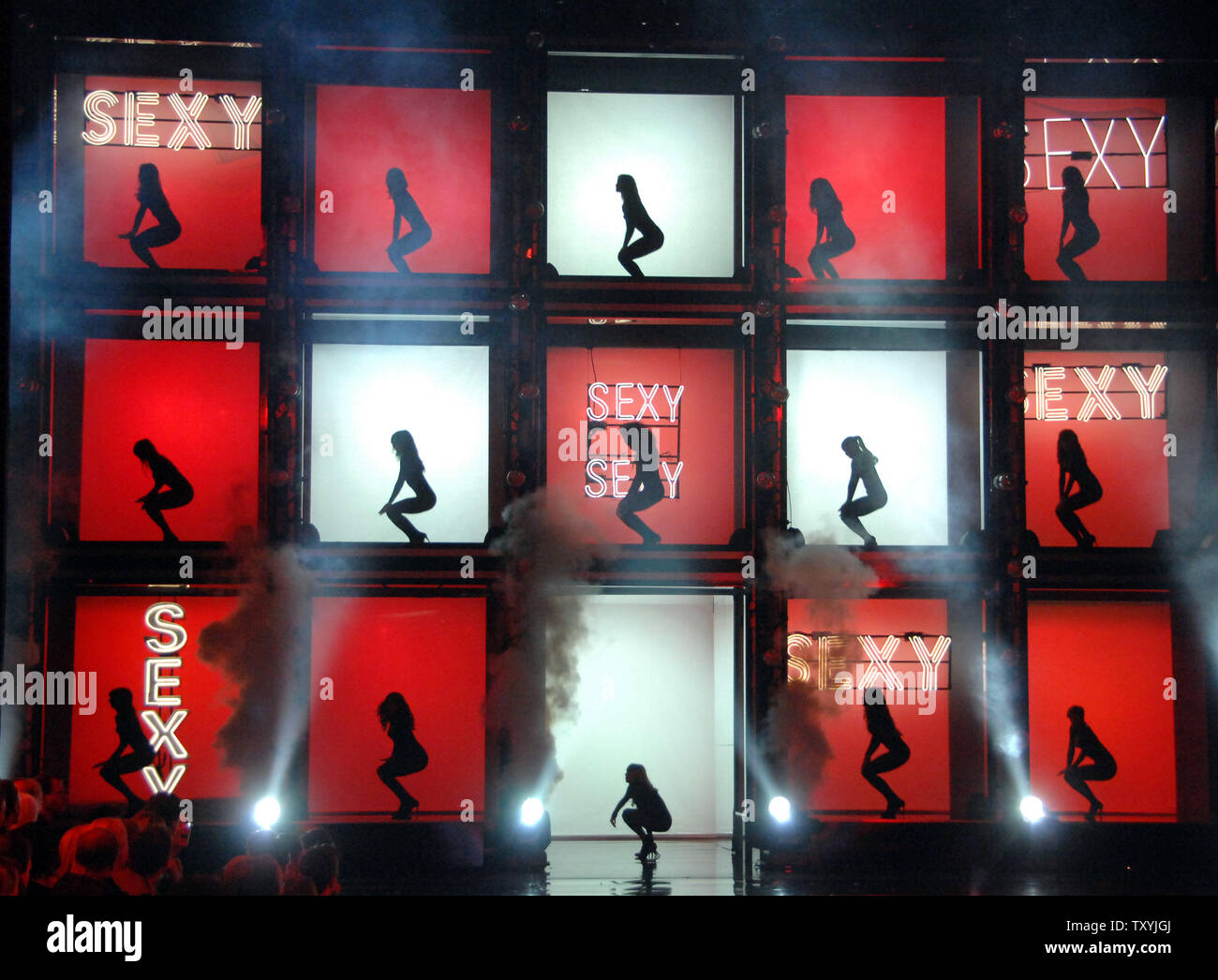 Cbs taping hi-res stock photography and images - Alamy