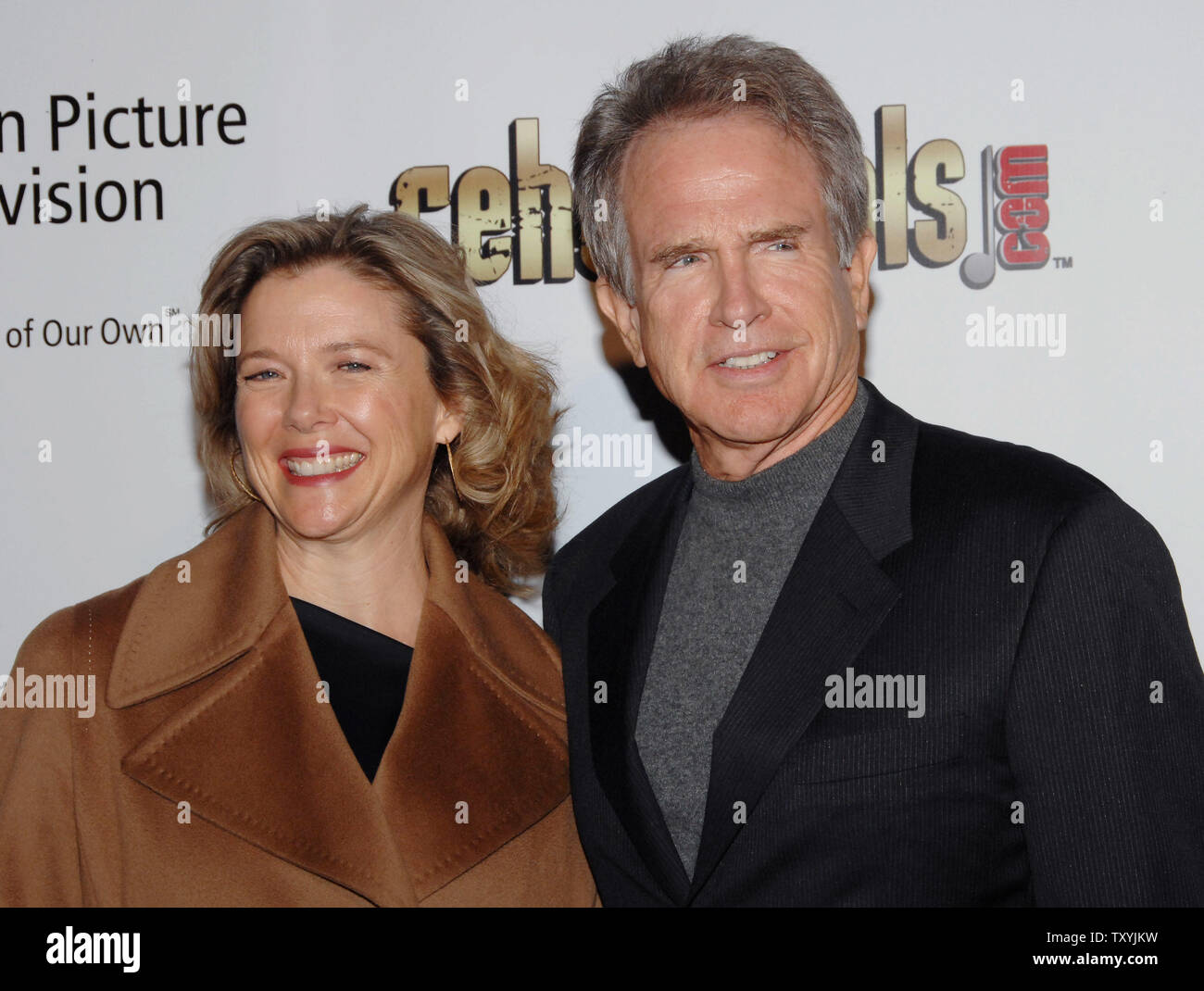 Actor Warren Beatty and his wife, actress Annette Bening arrive for "A ...