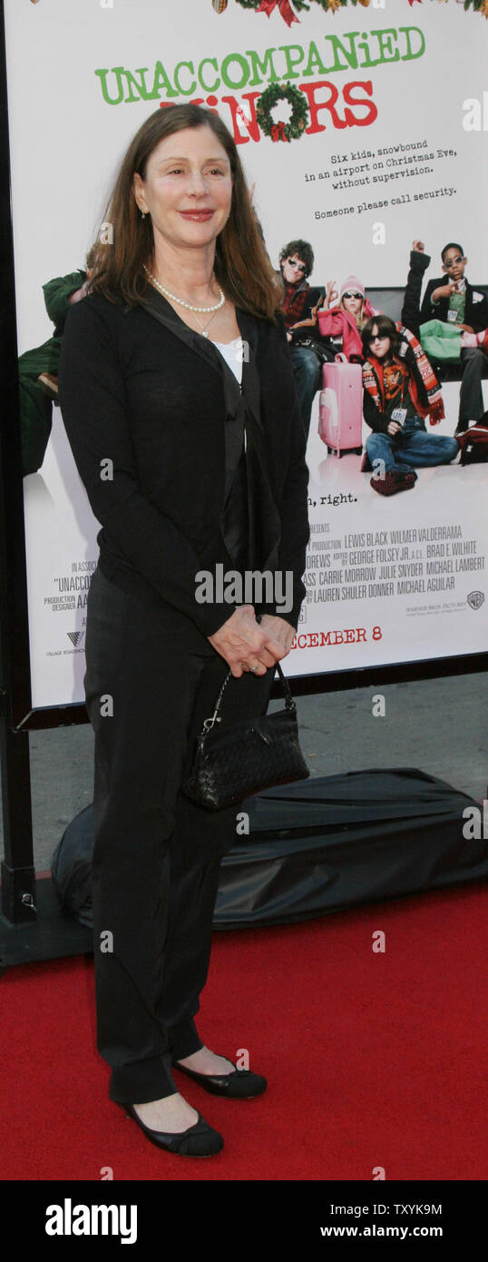 Producer Lauren Shuler Donner arrives on the red carpet for the ...