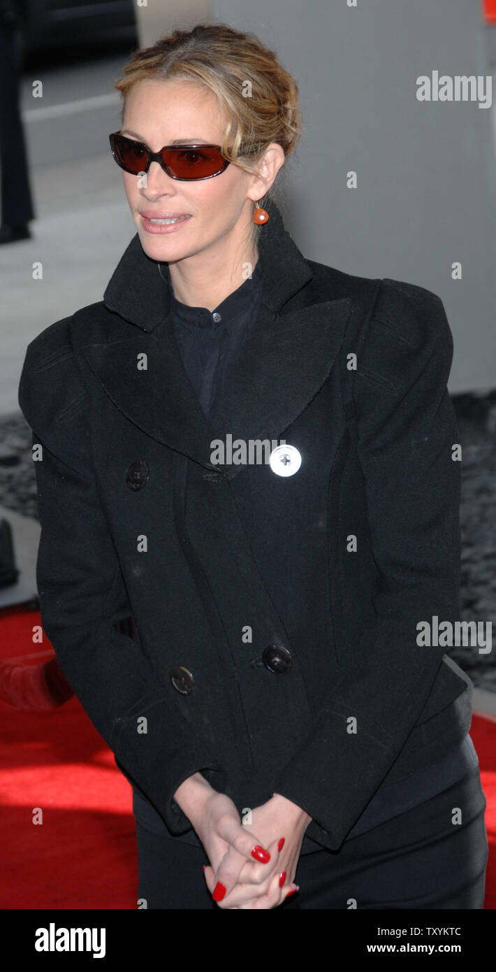 Actress Julia Roberts, the voice of Charlotte A. Cavatica in the motion ...