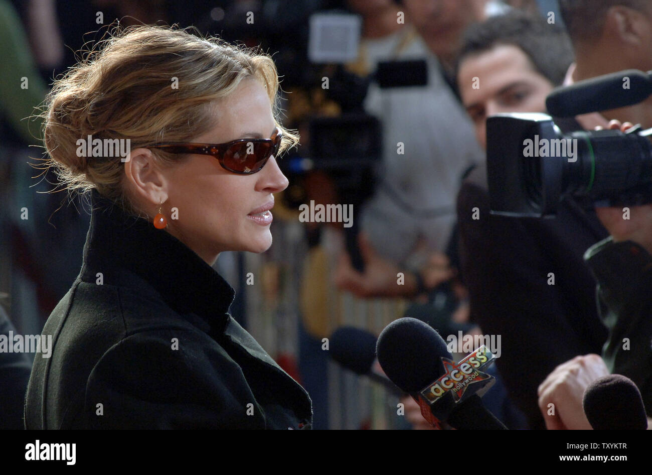 Actress Julia Roberts, the voice of Charlotte A. Cavatica in the motion ...