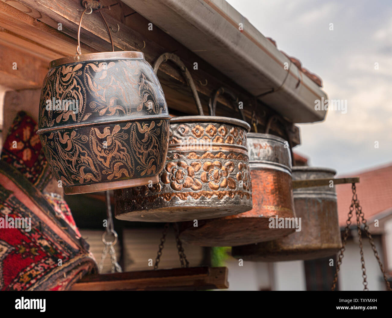 Copper buckets hi-res stock photography and images - Alamy