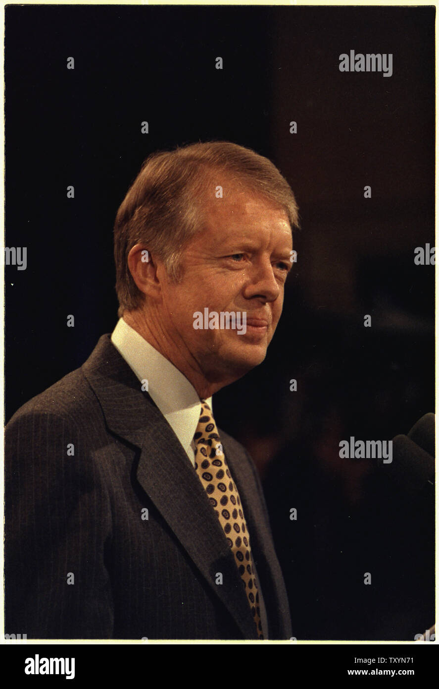 Close up of Jimmy Carter at a press conference Stock Photo - Alamy