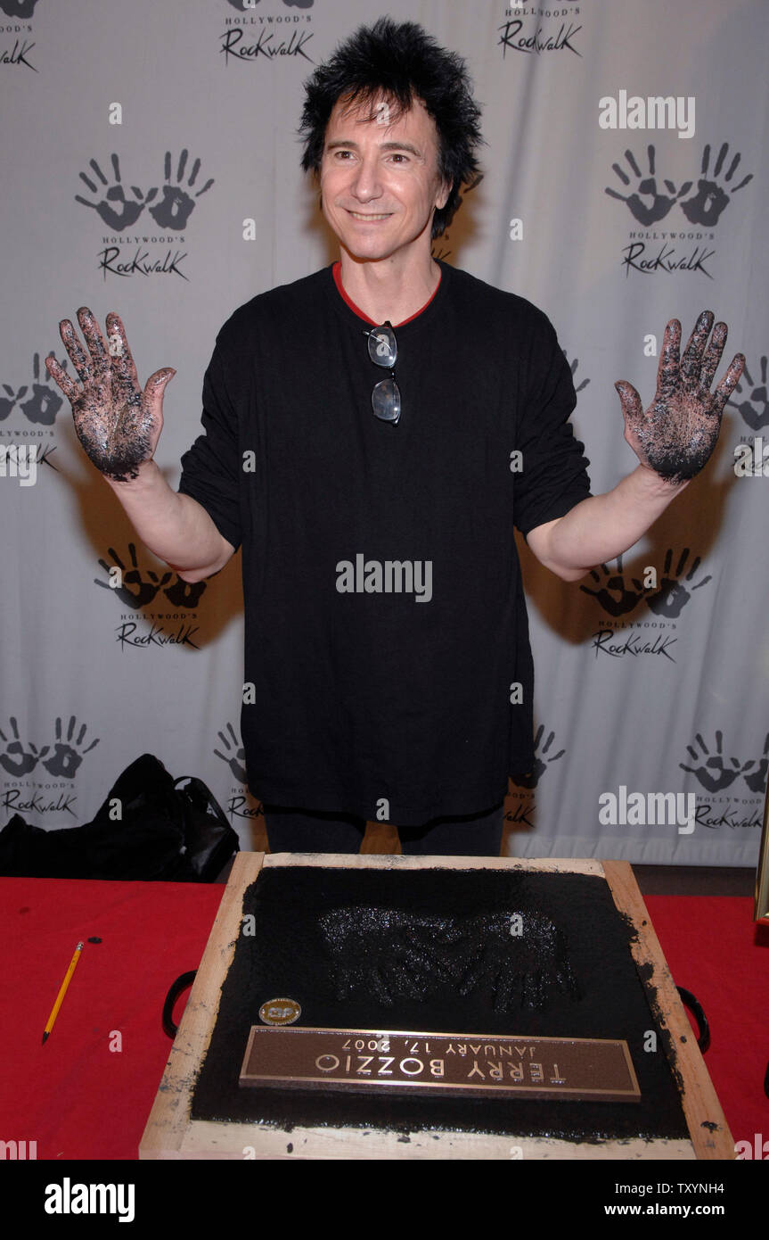 Terry bozzio hi-res stock photography and images - Alamy