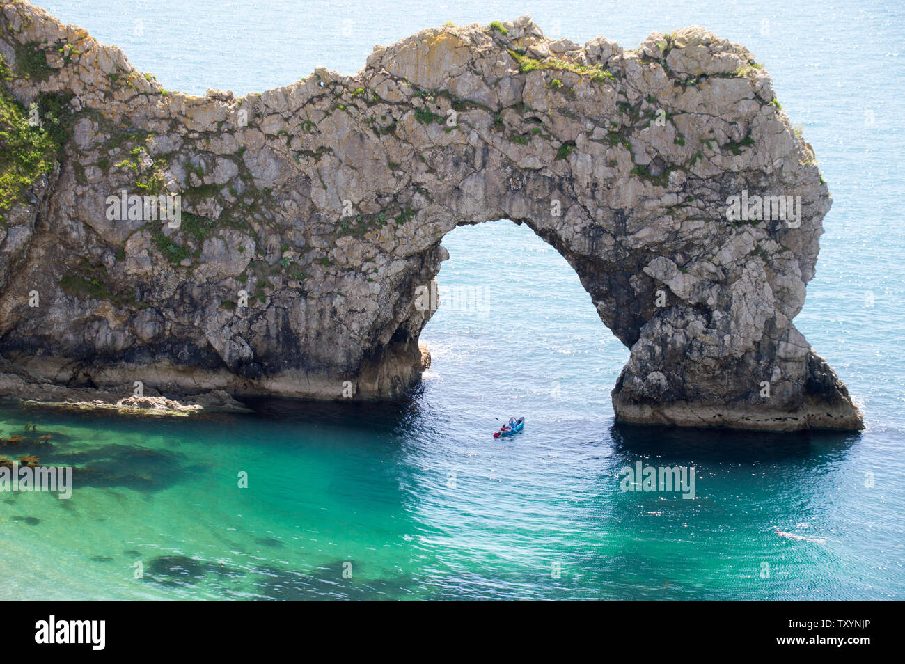 Durdle door summer hi-res stock photography and images - Alamy
