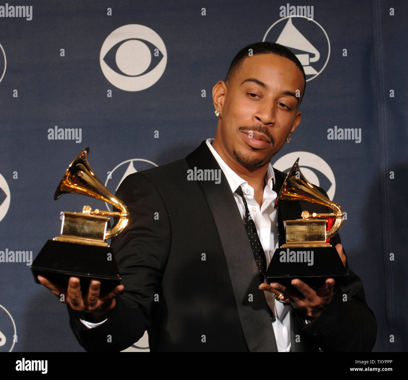 Best rap song hi-res stock photography and images - Alamy