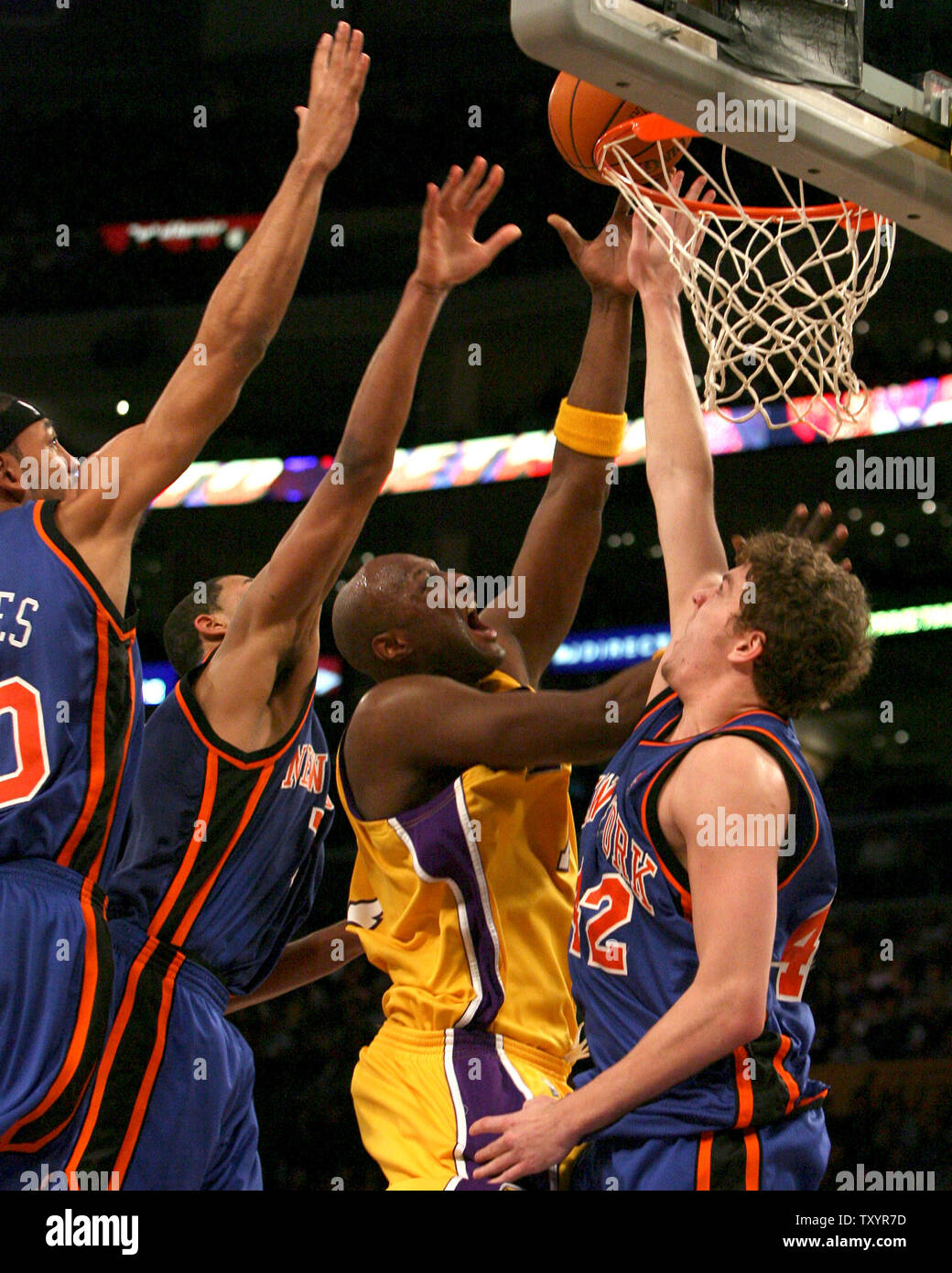 R and lamar odom hi-res stock photography and images - Alamy