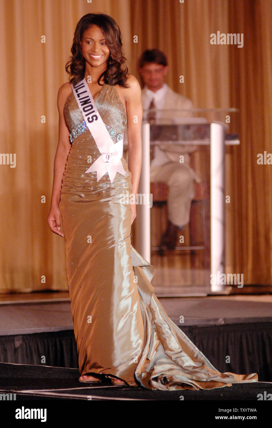 Mia heaston miss illinois 2007 hi-res stock photography and images - Alamy