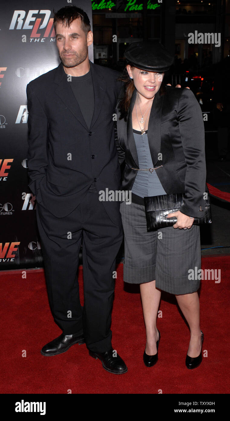 Natalie Maines of the Dixie Chicks and husband Adrian Pasdar attend the ...