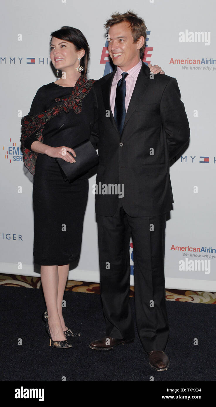 Lara flynn boyle husband donald ray hi-res stock photography and images ...