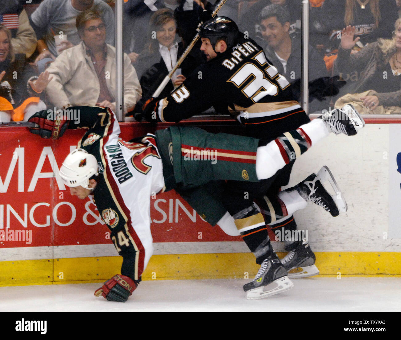 Dipenta hi-res stock photography and images - Alamy
