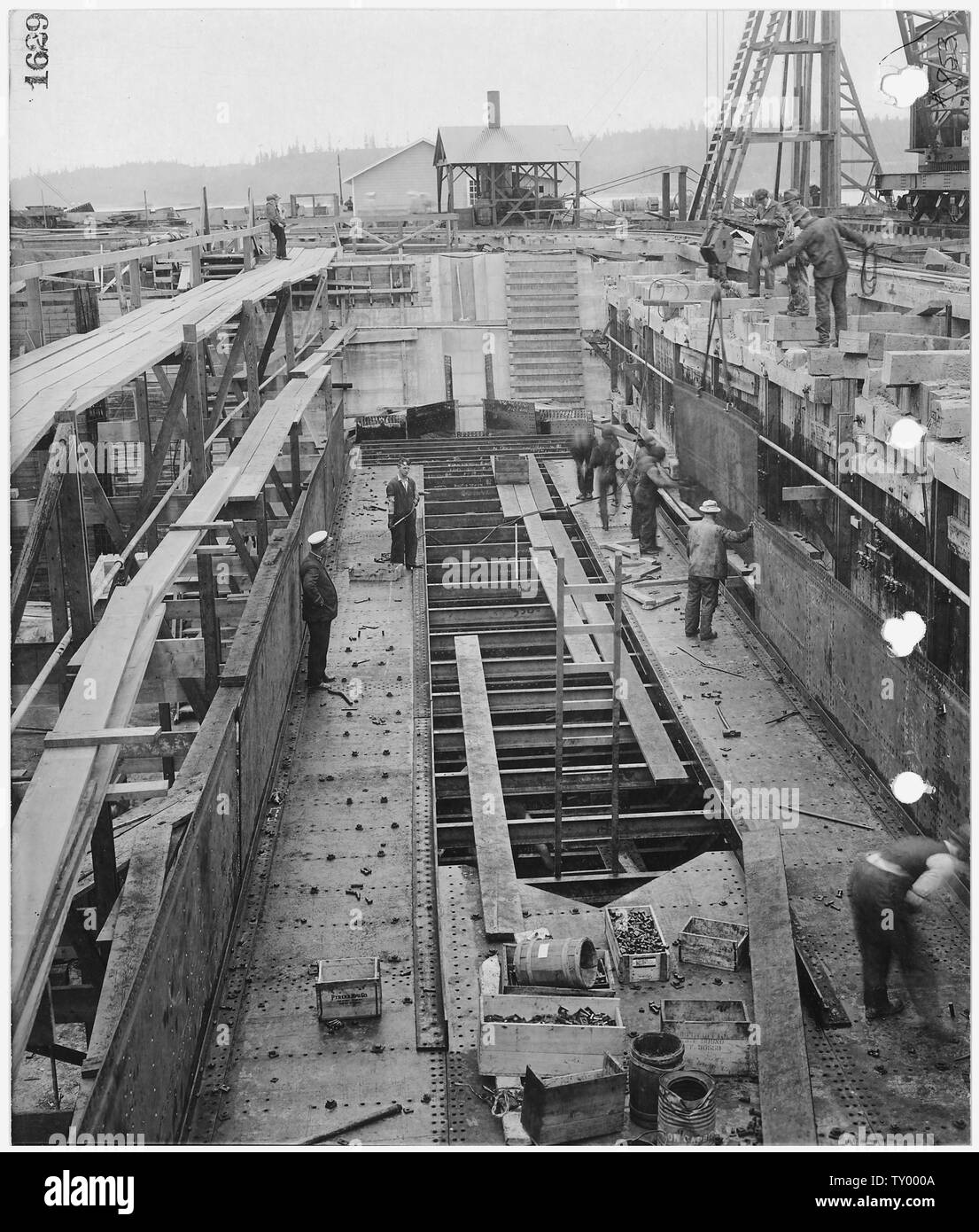 Construction of caisson for Shipbuilding Dock. General view looking ...