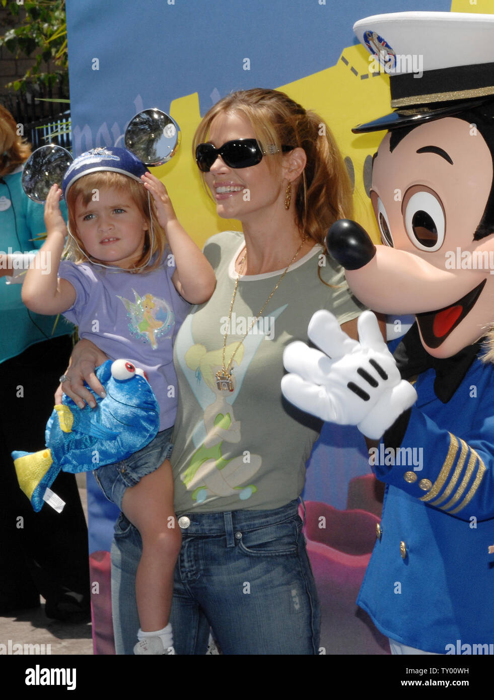 Actress Denise Richards and her daughter Sam arrive for the celebrity ...