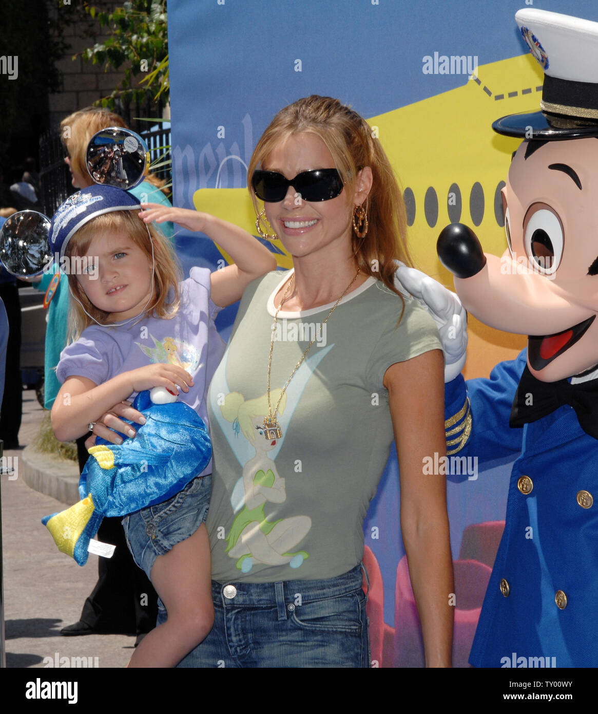 Actress Denise Richards and her daughter Sam arrive for the celebrity ...