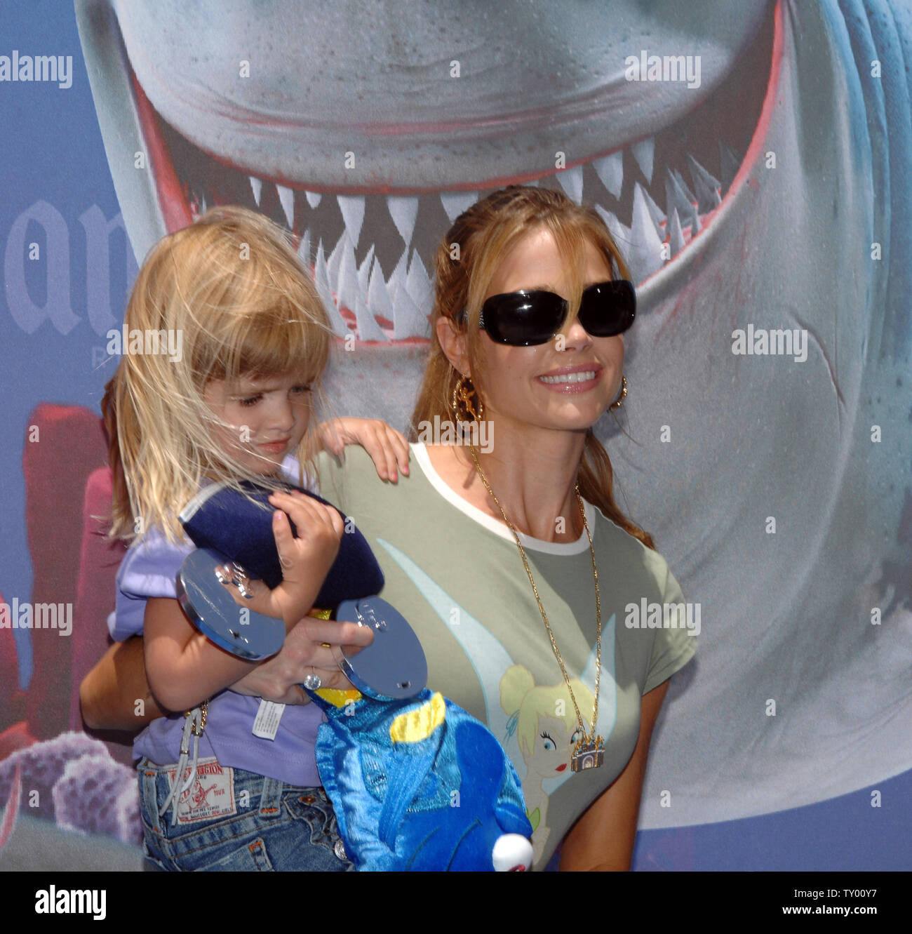 Actress Denise Richards and her daughter Sam arrive for the celebrity ...