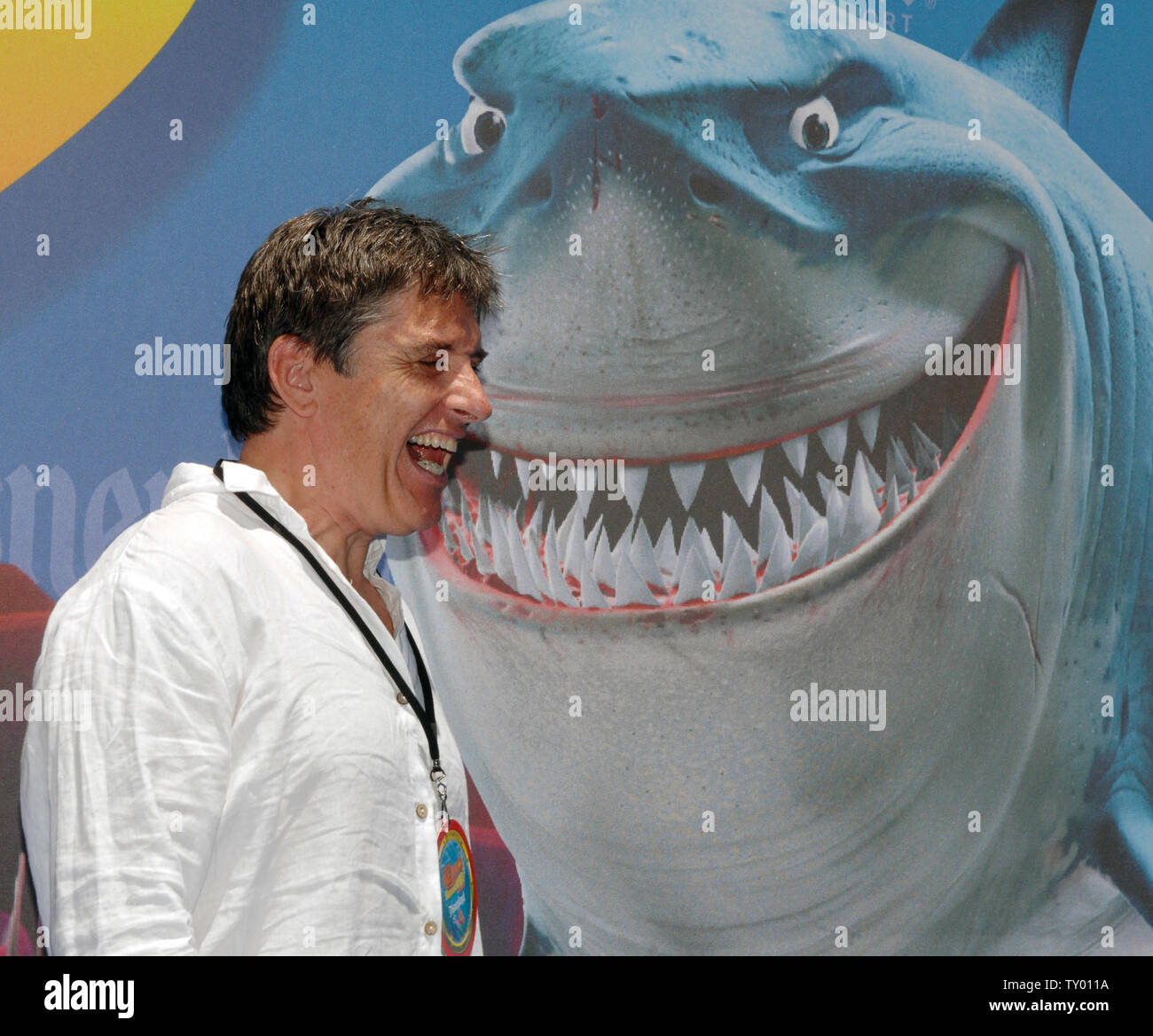 Craig Ferguson arrives for the celebrity preview of the Finding Nemo ...