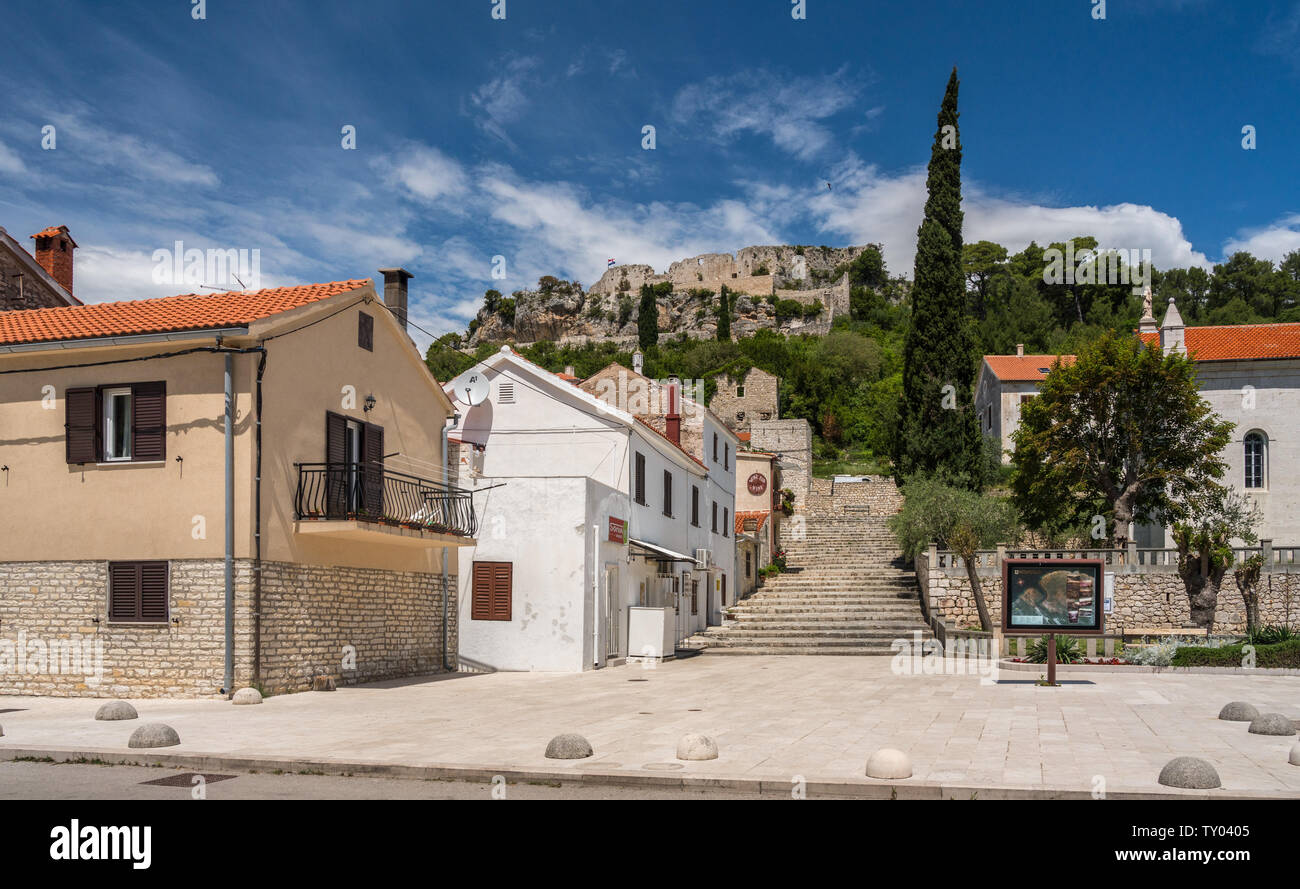 Novigrad croatia blue sky hi-res stock photography and images - Alamy