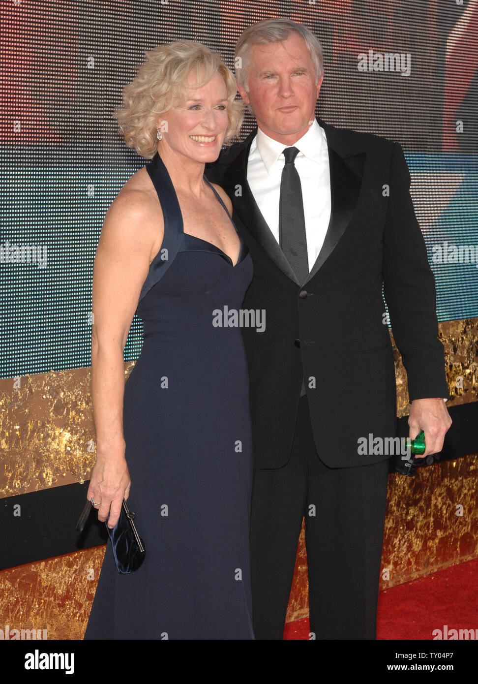 Glenn close and david shaw hi-res stock photography and images - Alamy