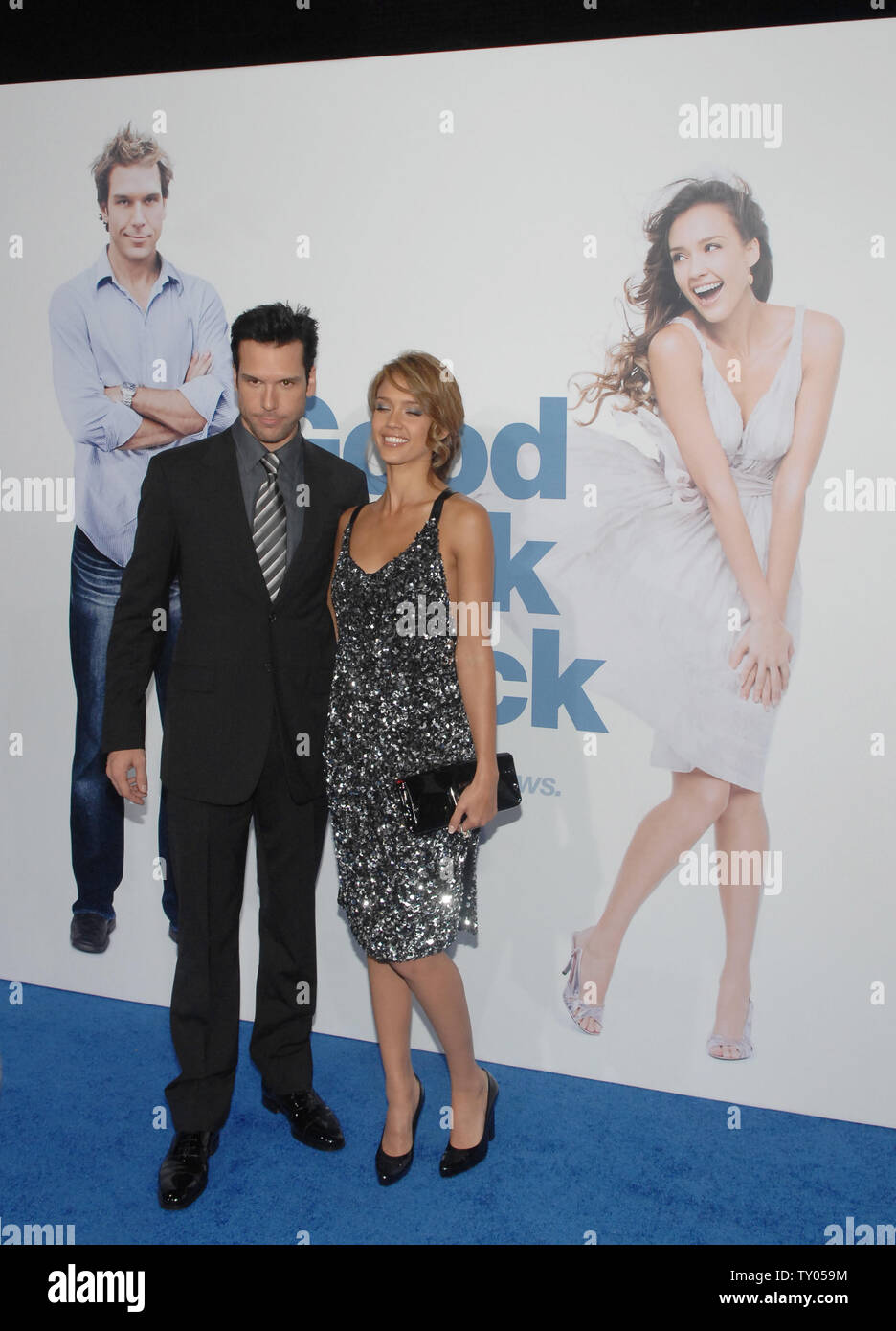 Dane Cook (L) and Jessica Alba, stars of the motion picture romantic ...