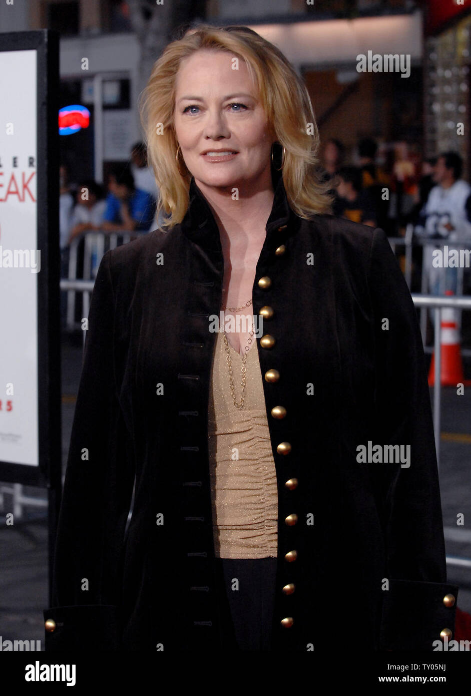 Cybill Shepherd, a cast member in the original 1972 version of the film ...