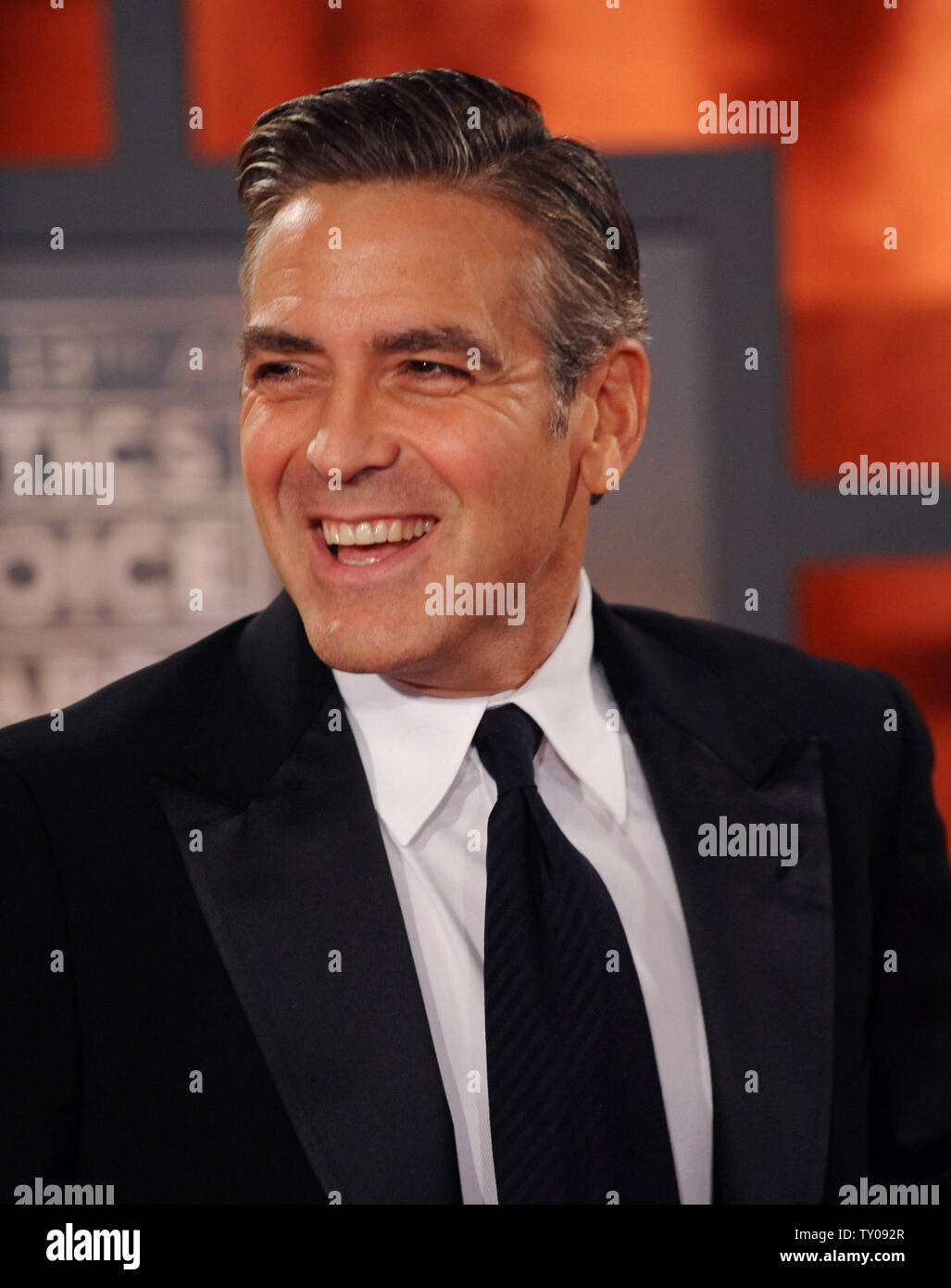 Actor George Clooney arrives at the 13th annual Critics' Choice Awards ...