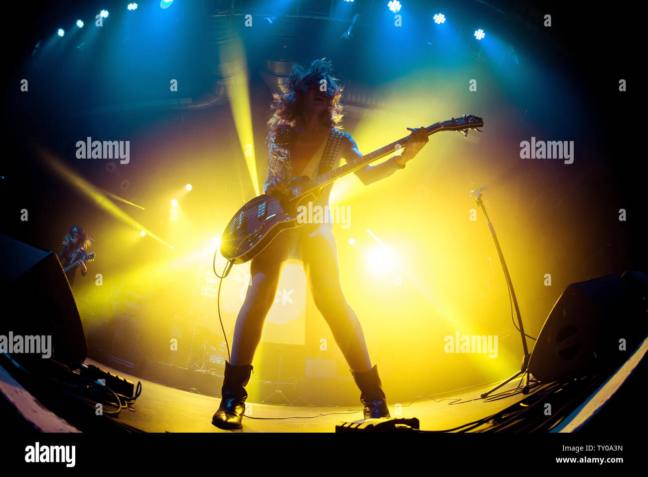BARCELONA - JUN 22: Side Chick (feminine rock band) perform in concert ...